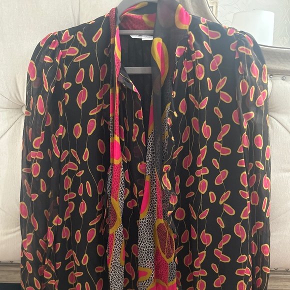 Diane Von Furstenberg | Tops | Dvf Silk Blouse | Poshmark